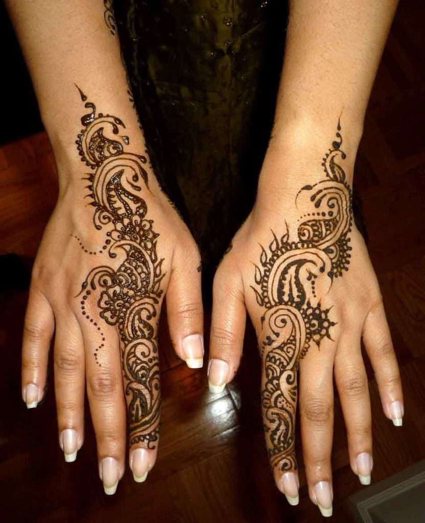 Top 20 Engrossing Pakistani Mehndi Designs | LivingHours
