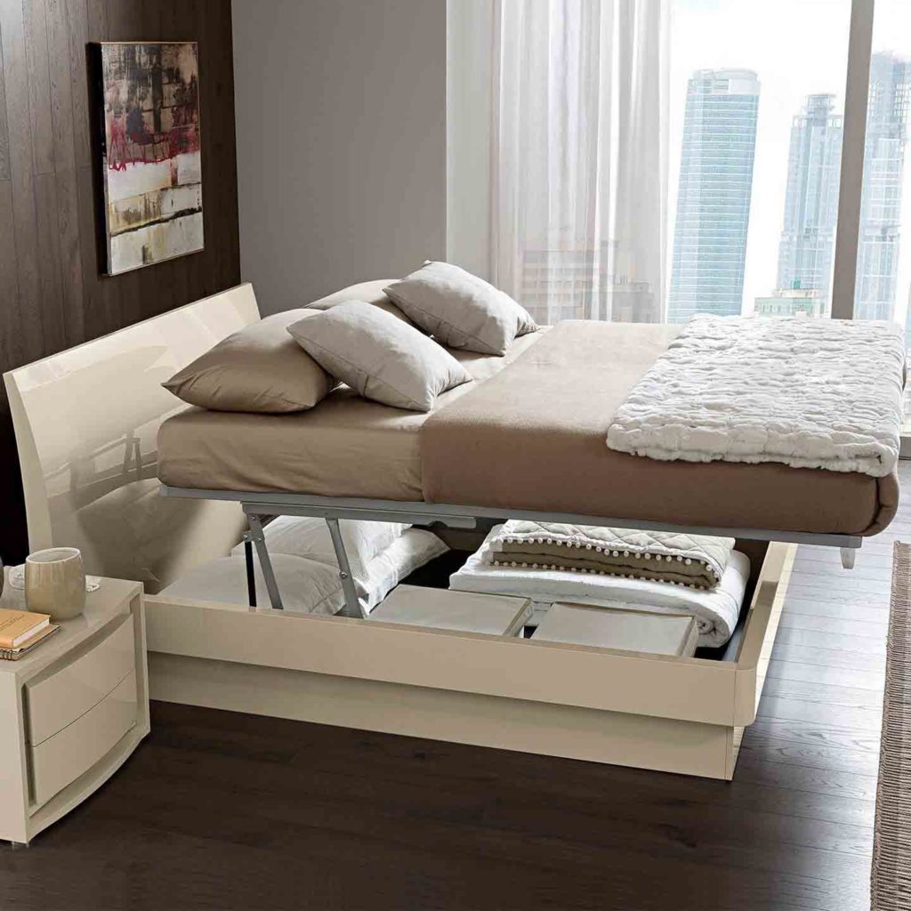 20+ Bewitching Bedroom Storage Ideas | LivingHours