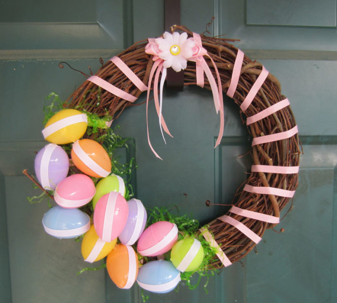 25+ Easter Wreaths To Welcome Spring To Your Door In Style