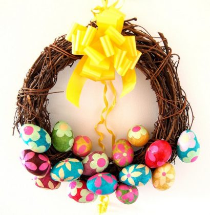 25+ Easter Wreaths To Welcome Spring To Your Door In Style